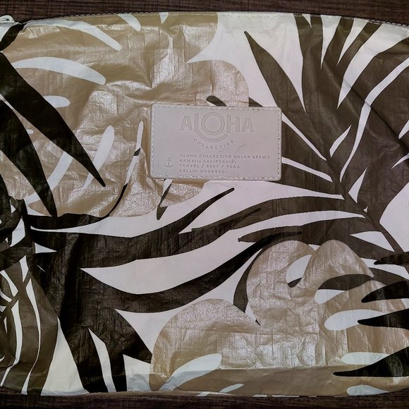 Aloha Collections | Bags | Aloha Collection Zipper Bag | Poshmark